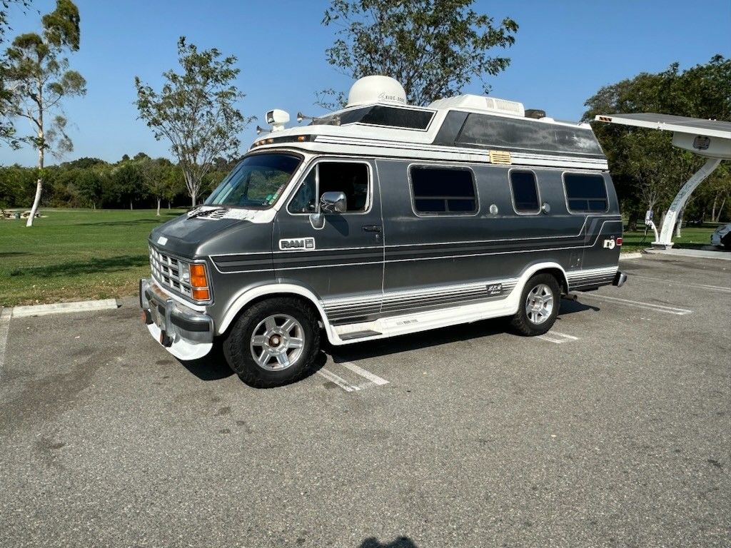 1990 Dodge Ram B350 Rv for Sale in Torrance, CA - OfferUp