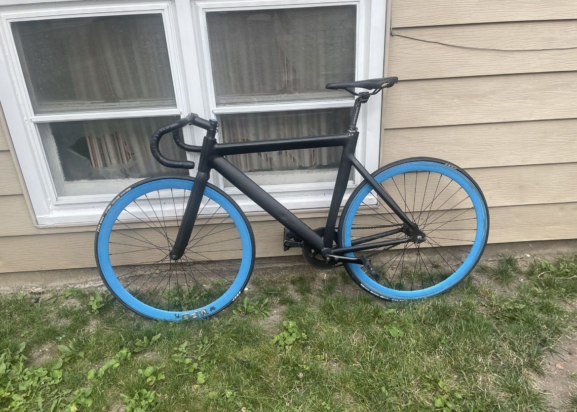 Leader 725 for Sale in Stickney, IL - OfferUp