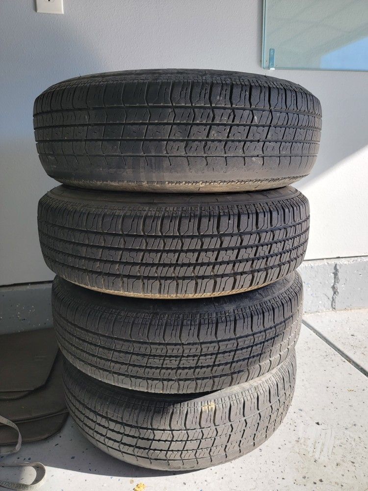 free wheels from 98 ford ranger for Sale in Bonney Lake, WA - OfferUp