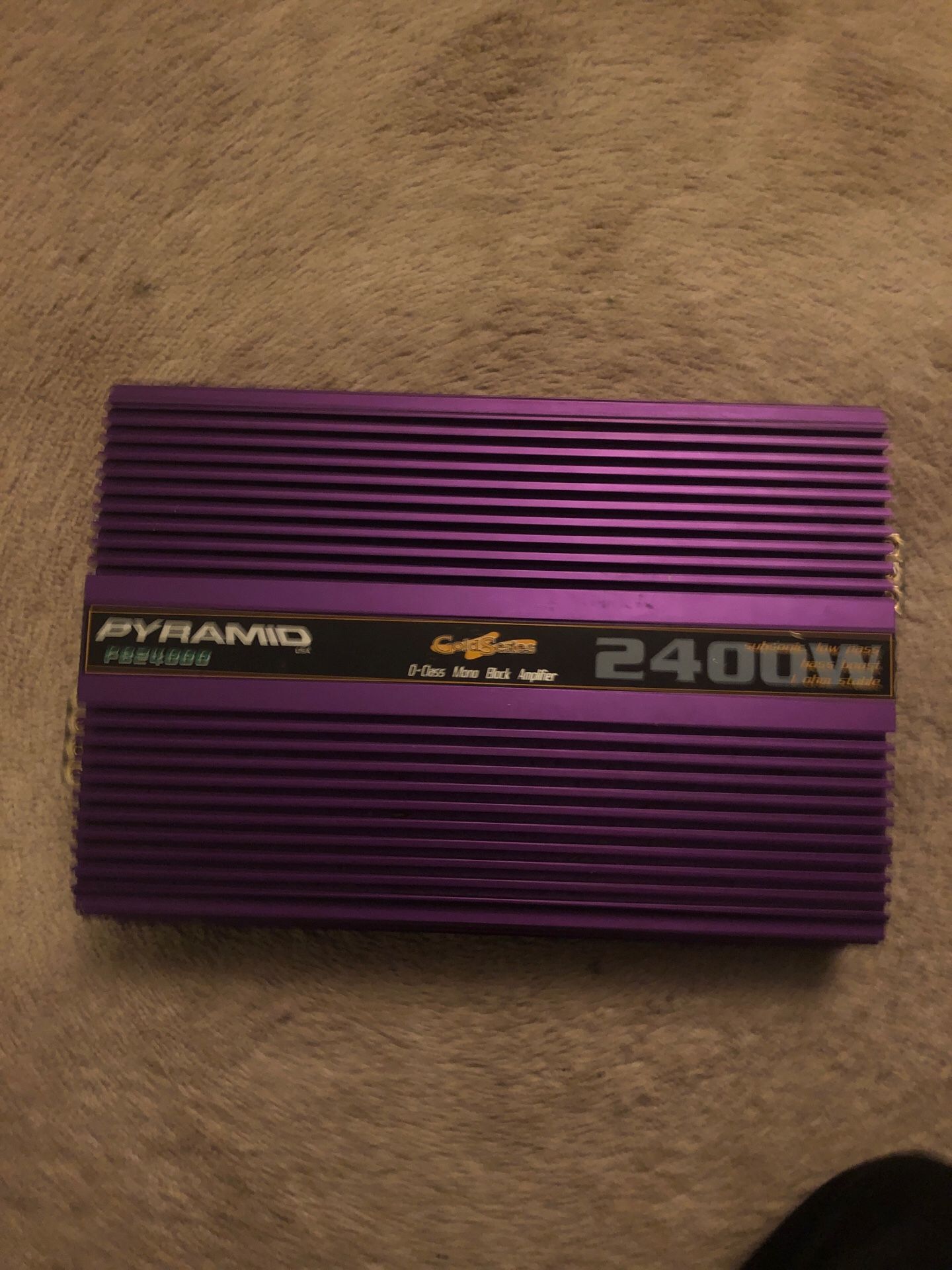Pyramid gold series 2400w amplifier for Sale in Federal Way, WA - OfferUp