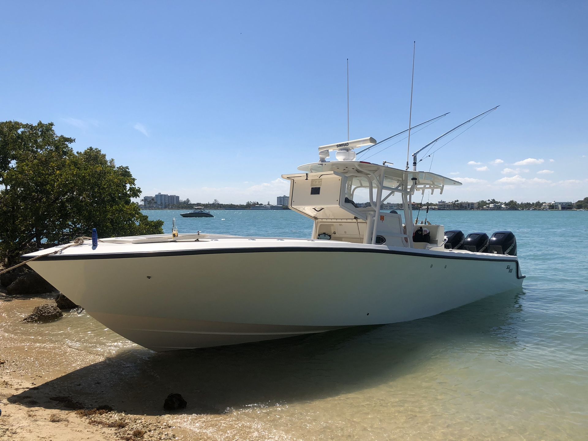 Sea Vee 34’ (3) Tripple Mercury Verado Powered Open Fisherman Boat ...