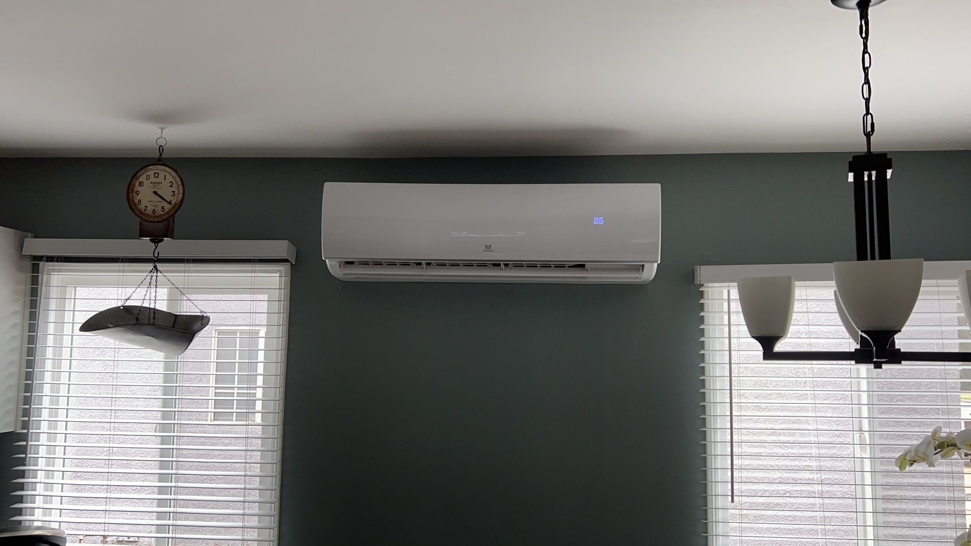 Mage 12000 BTU Wifi Enabled 19 SEER2 Cools Up to 500 Sq.Ft Energy ...