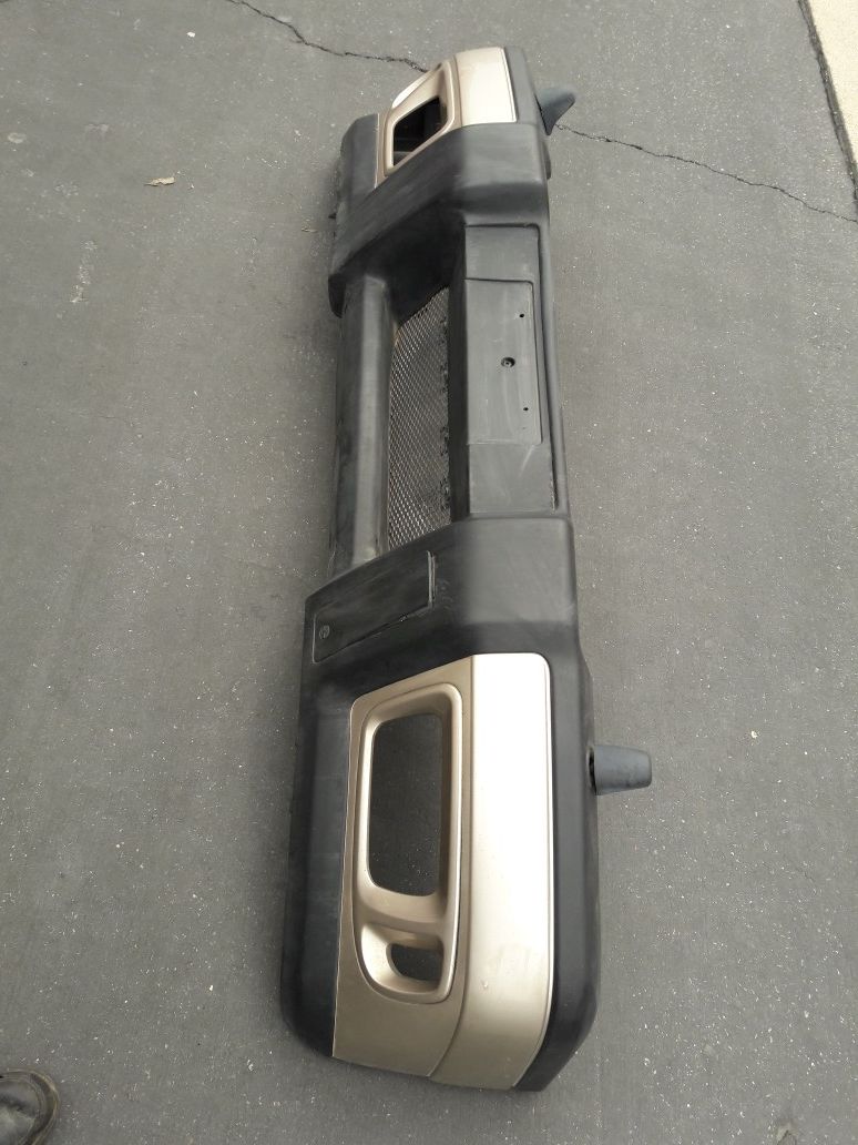 1999.2000.2001.2002 land rover discovery front bumpers for Sale in ...