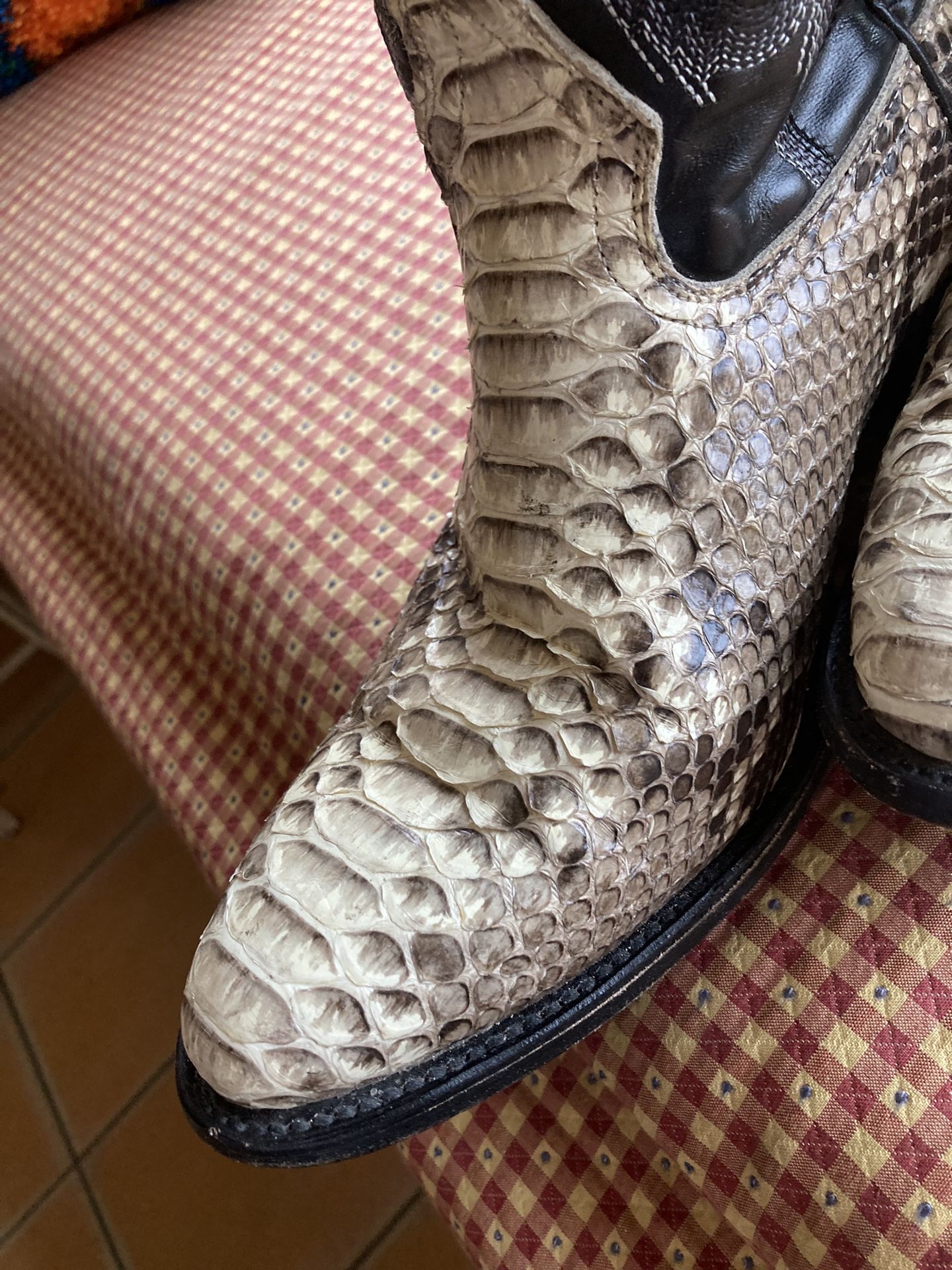 PYTHON BOOTS for Sale in Carefree, AZ - OfferUp