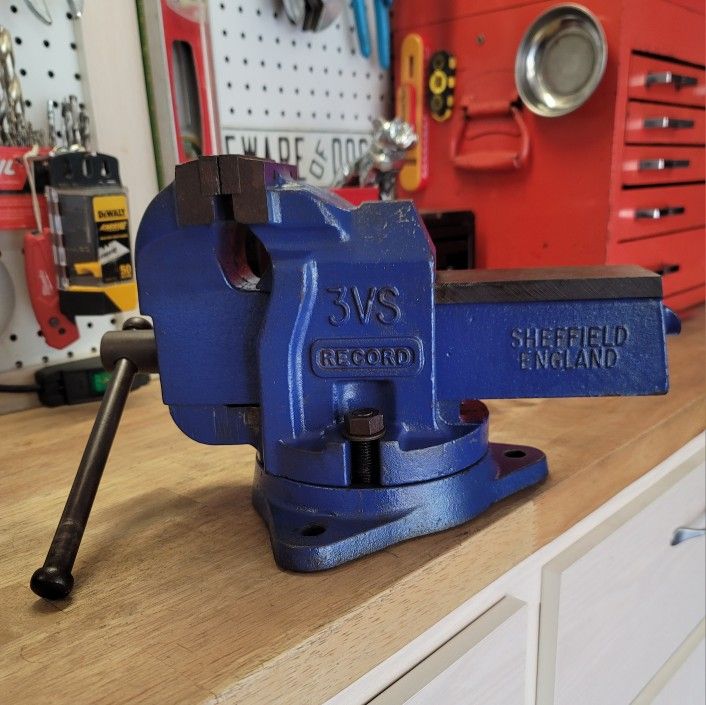 Vise Large Record 3VS Sheffield England for Sale in Glendale, AZ - OfferUp