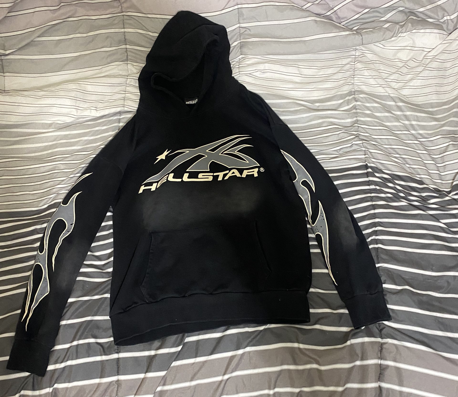Hell Star Hoodie for Sale in Universal City, TX - OfferUp