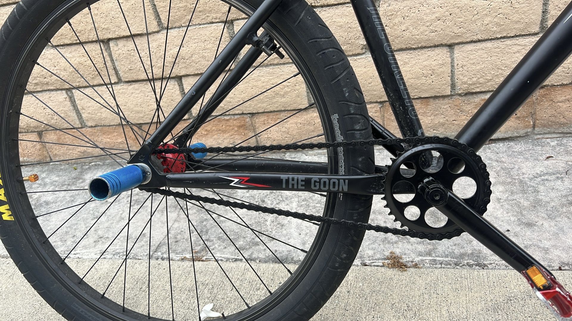 Throne Goon 29er Black Rose Fixie for Sale in Hawthorne, CA - OfferUp