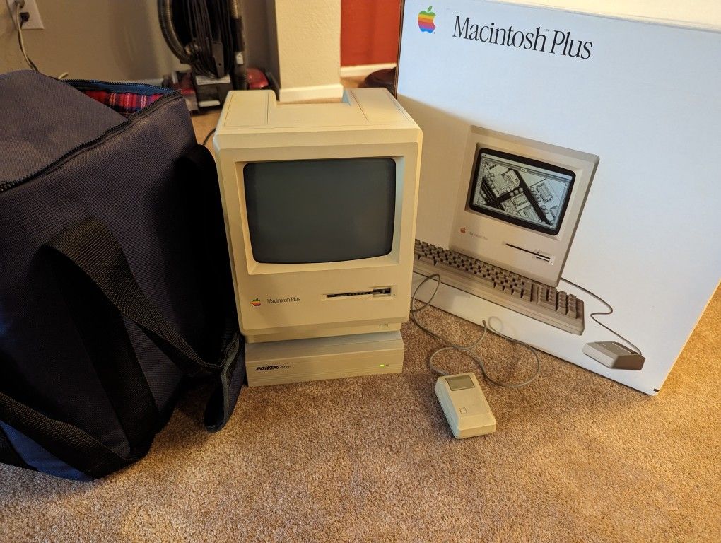 Macintosh Plus 1mb for Sale in Redlands, CA - OfferUp