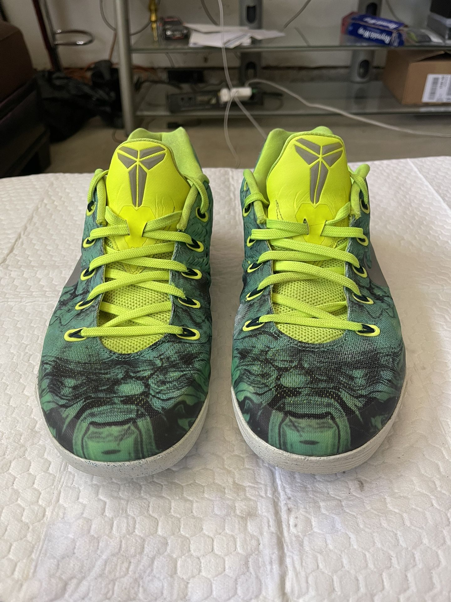 Kobe 9 Low Easter