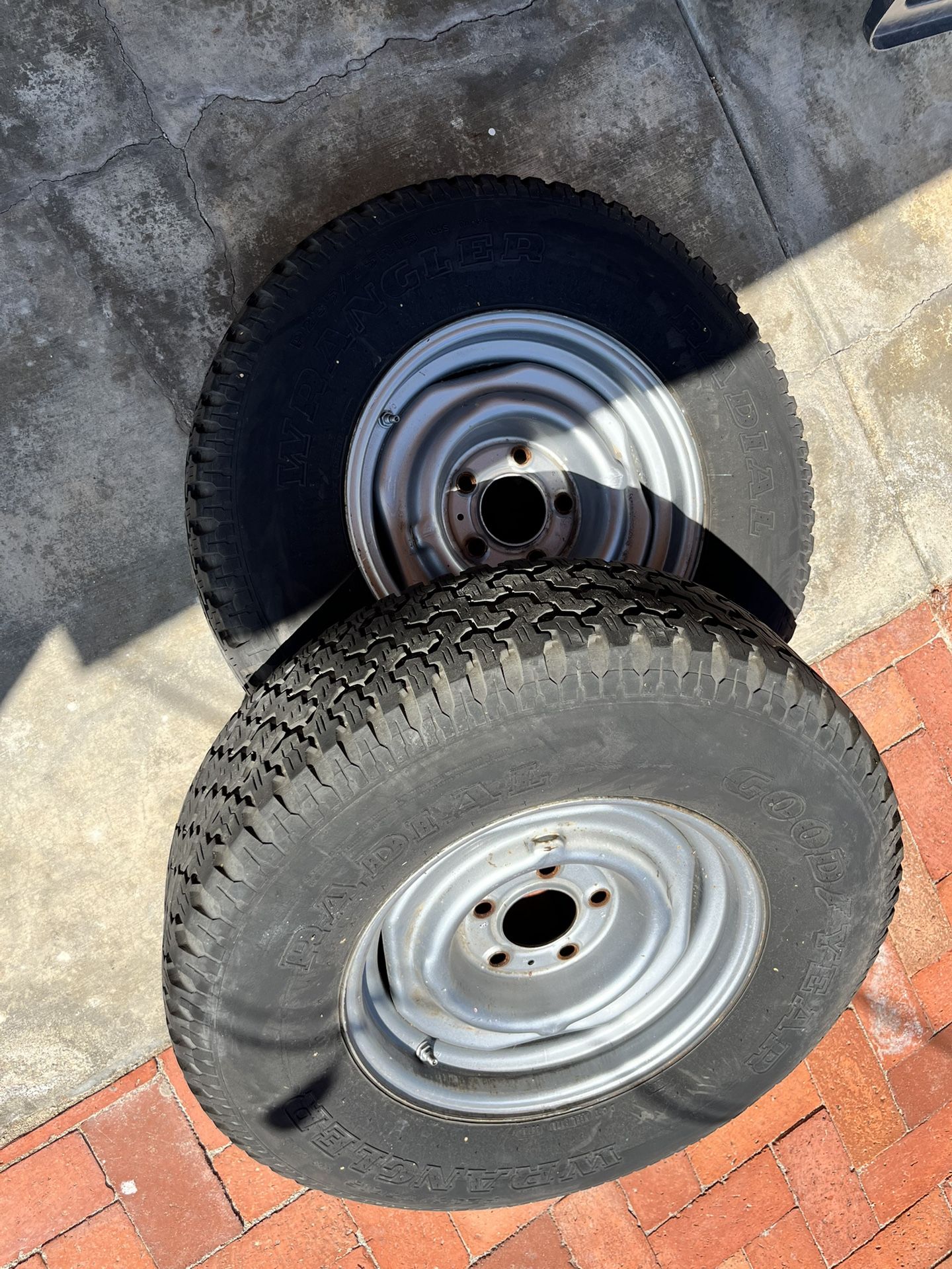 Free Spare Tires. Chevrolet C10 for Sale in Spring Valley, CA - OfferUp