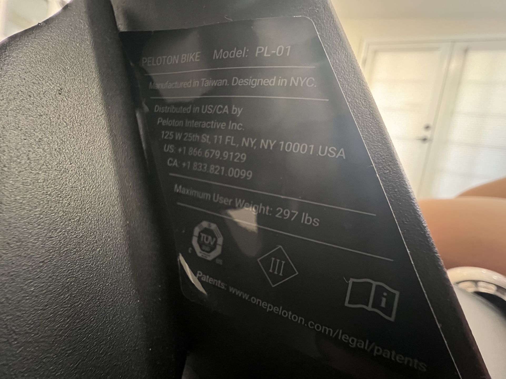 Peloton Bike Model PL-01, Mat, and 2 Lb Weights for Sale in Phoenix, AZ ...