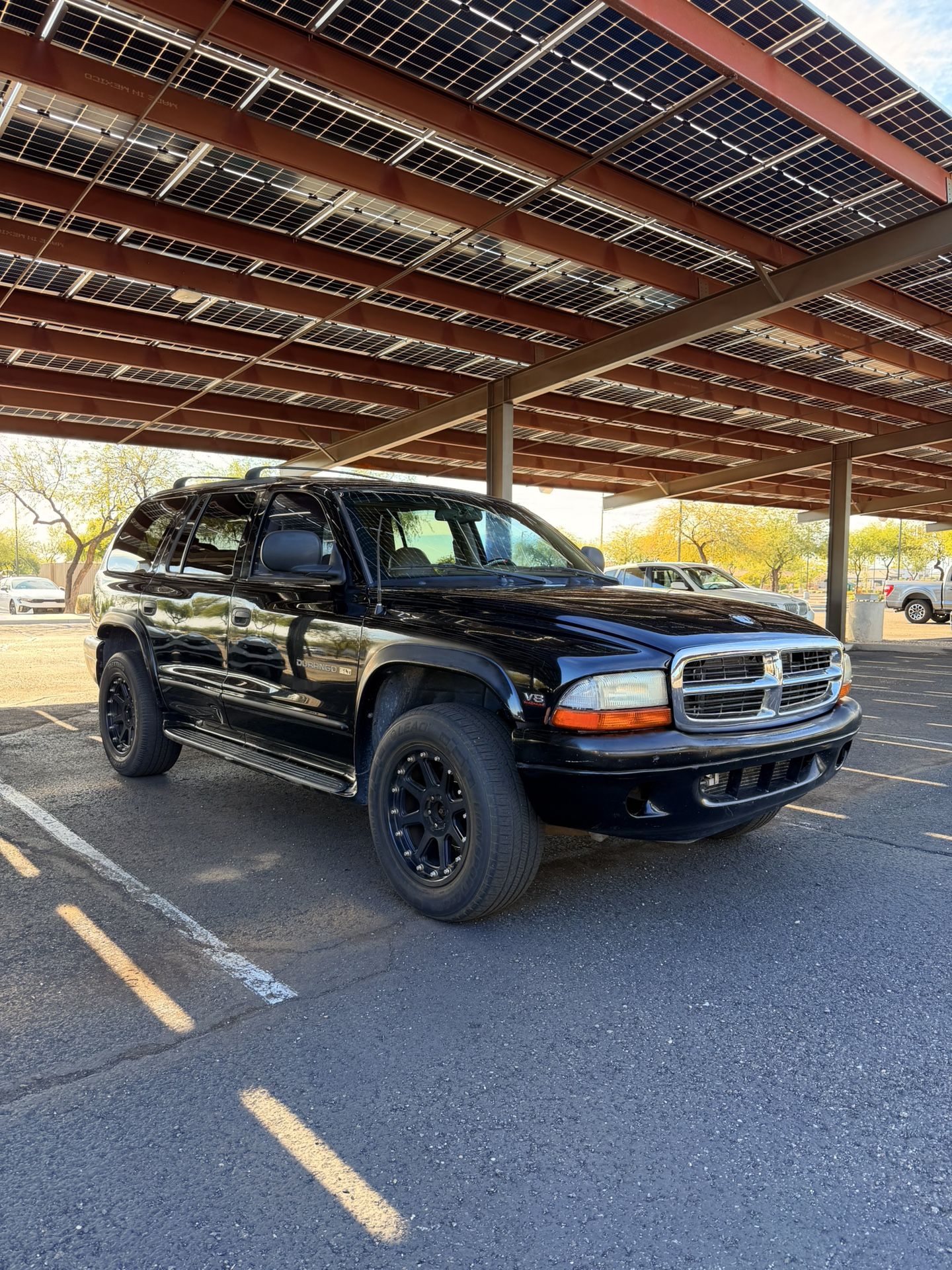 2000 Dodge Durango for Sale in Glendale, AZ - OfferUp