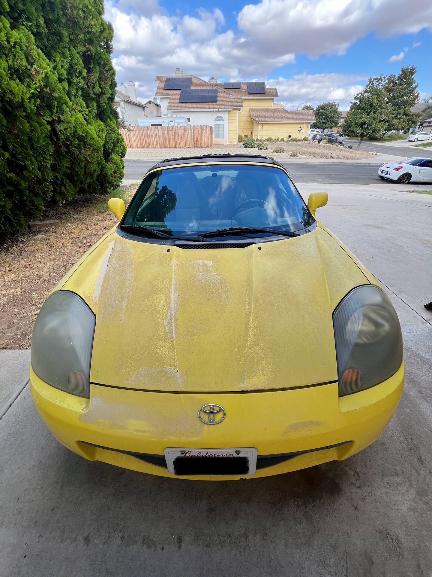 2001 Toyota MR2 Spyder for Sale in Moreno Valley, CA - OfferUp