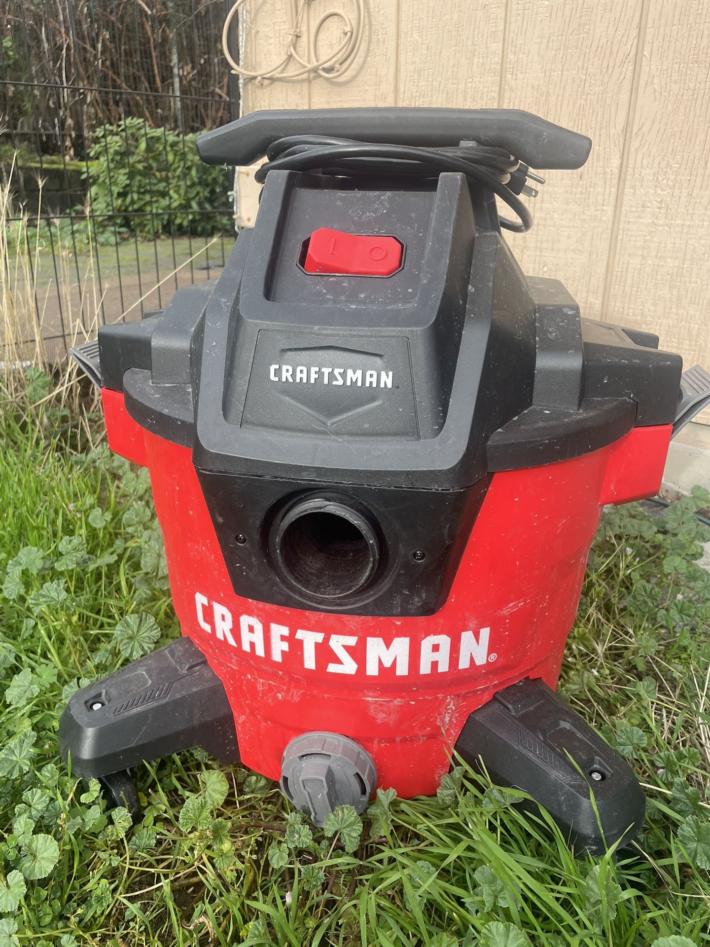 Craftsman Shop Vac for Sale in Renton, WA - OfferUp