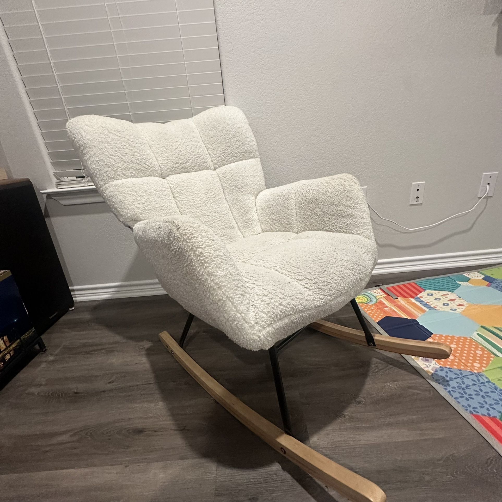 Free Rocking Chair for Sale in Houston, TX - OfferUp