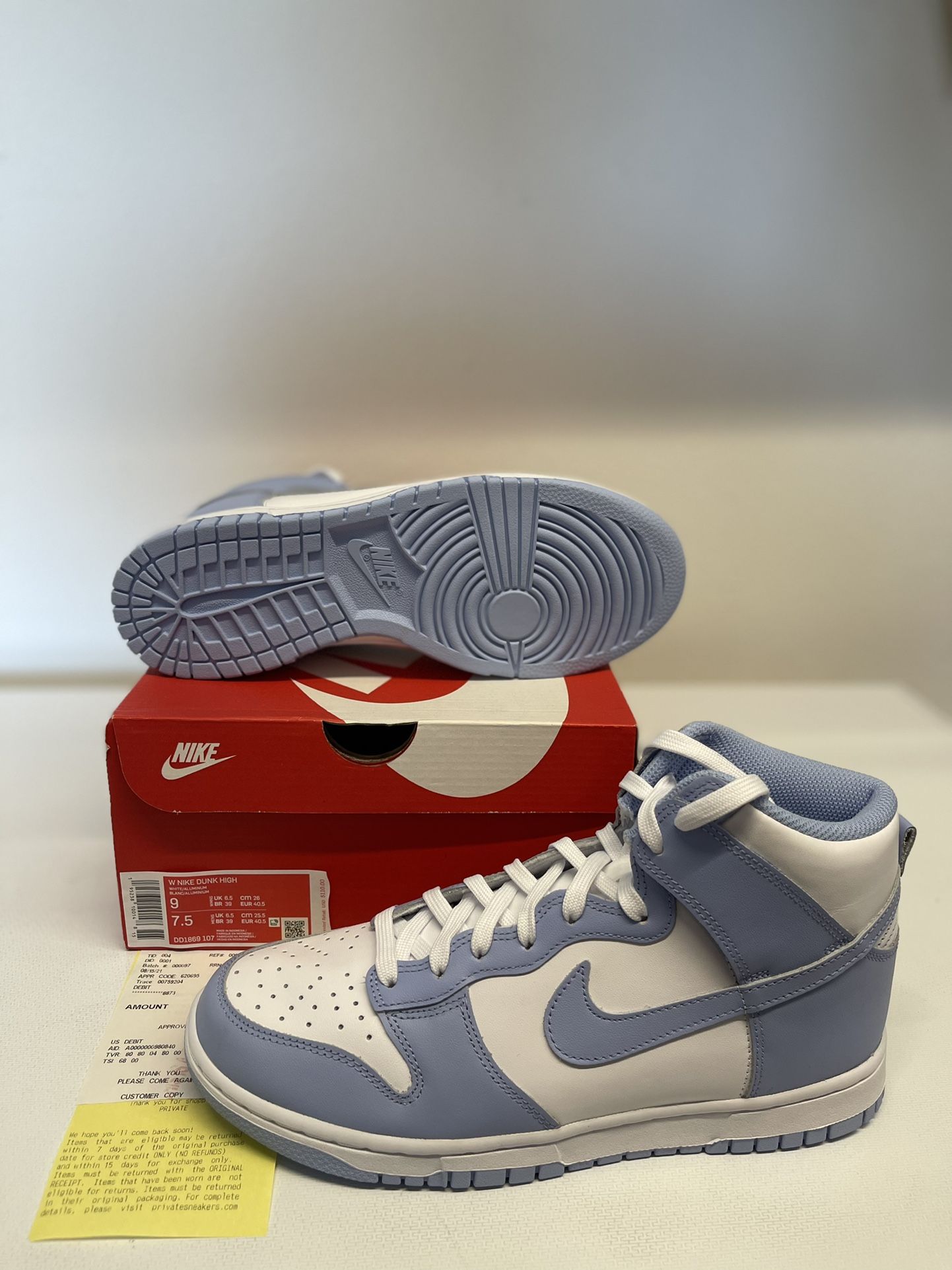 Nike Sky High Dunks Women's Nike Dunk High Top Lace Up Athletic Shoes ...
