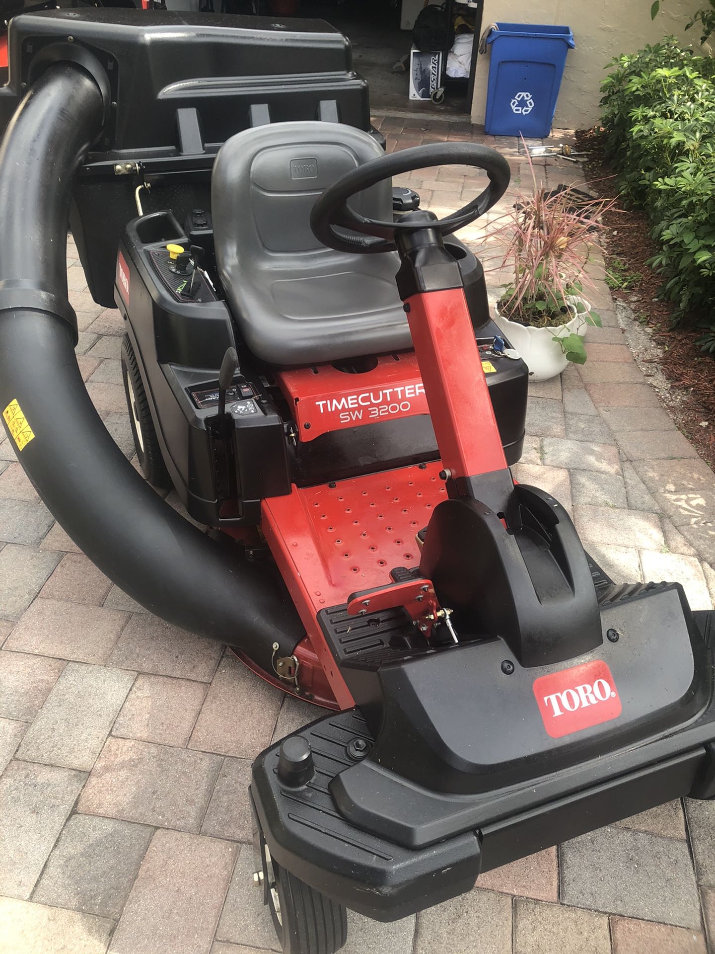 Toro Timecutter 32 Zero Turn Riding Mower for Sale in Pompano Beach, FL ...