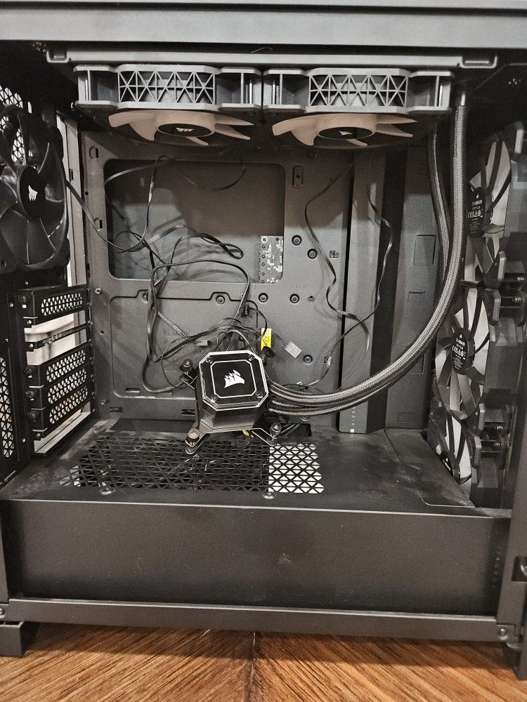 Corsair Case Corsair Cou Cooler Corsair Back Case Fan And Corsair Hun ...