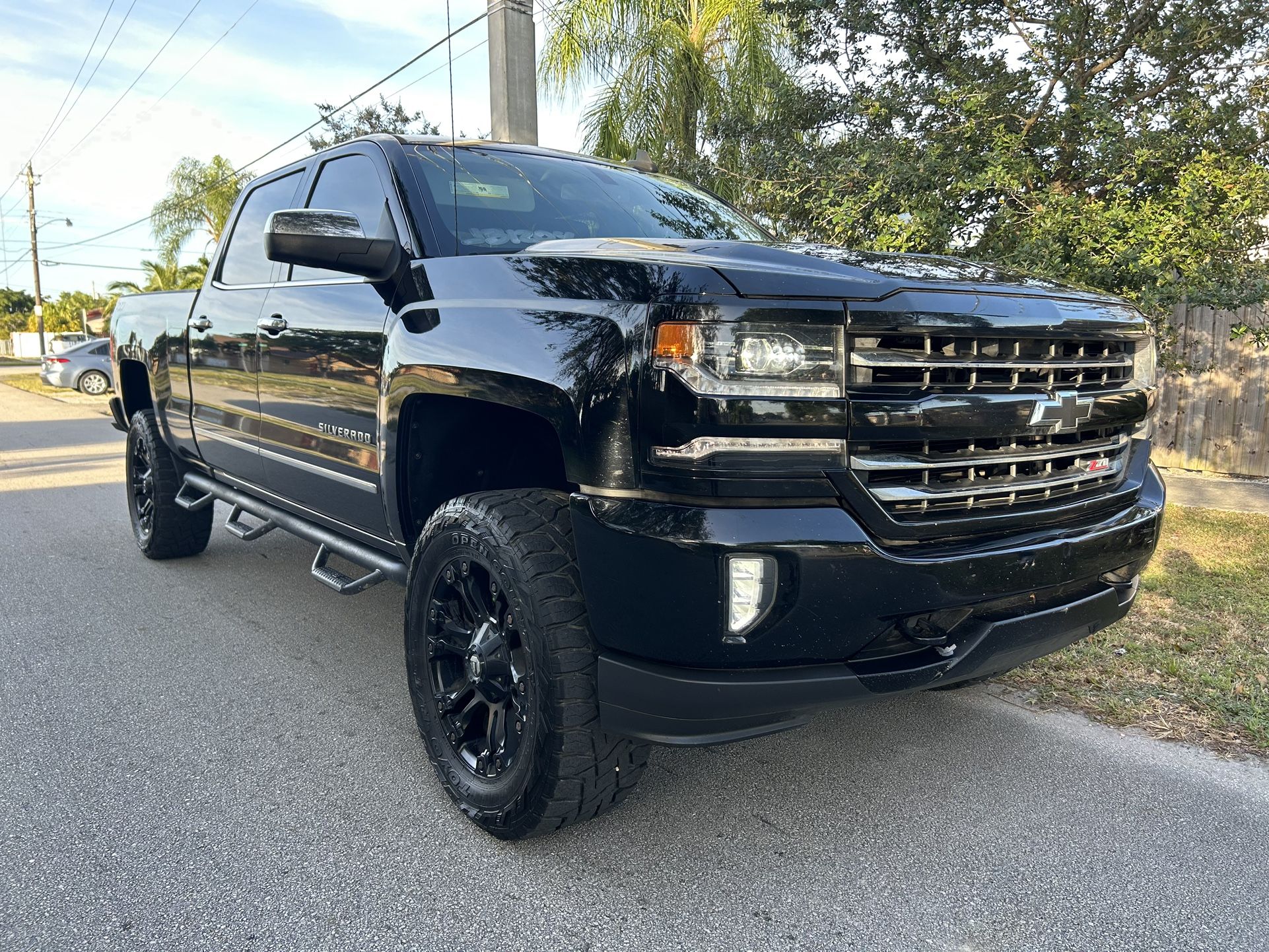 2017 Chevrolet Silverado 1500 for Sale in Hialeah, FL - OfferUp
