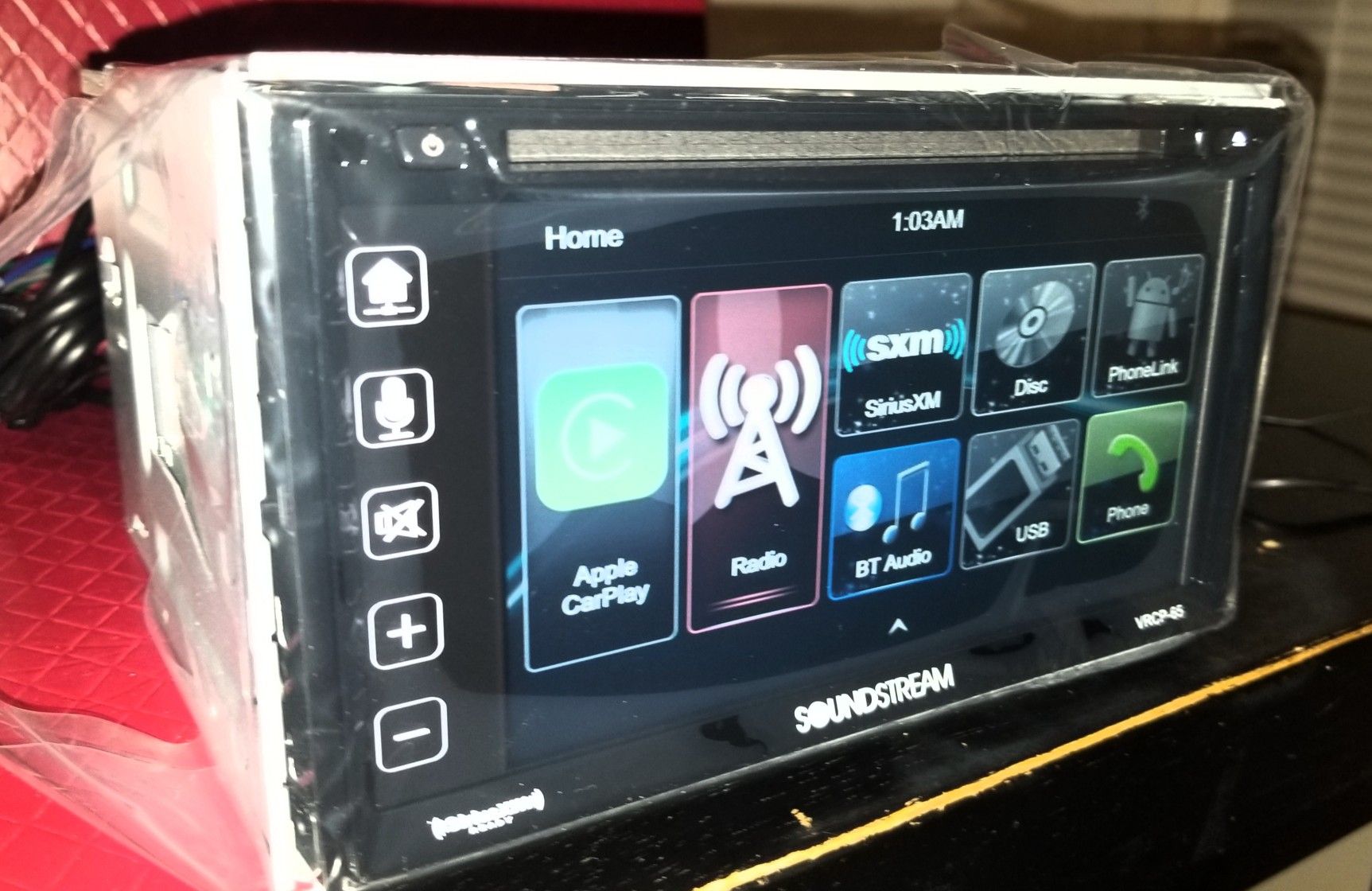 Soundstream Car Stereo with Aple CarPlay Bluetooth and GPS for Sale in ...