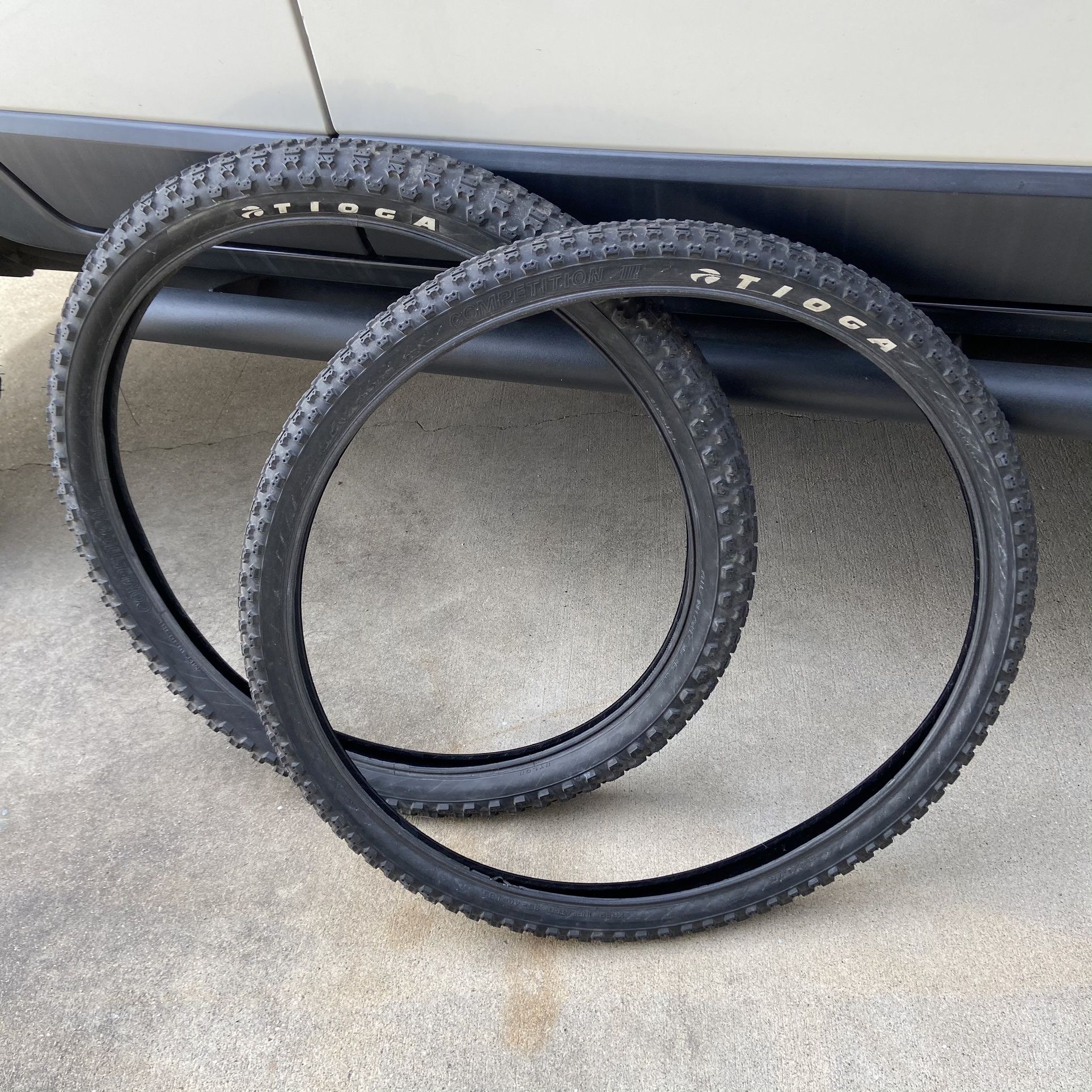 TIOGA 24x2.125” 24x1.75” COMP III 3 STAGGERED BLACK BMX TIRES gt pro ...