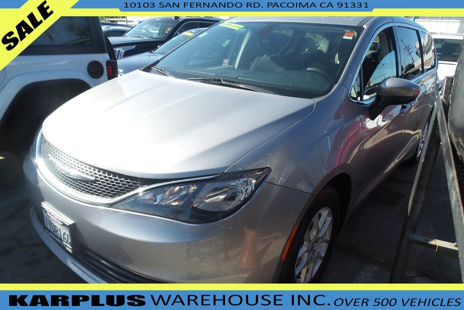 2017 Chrysler Pacifica for Sale in Los Angeles, CA - OfferUp