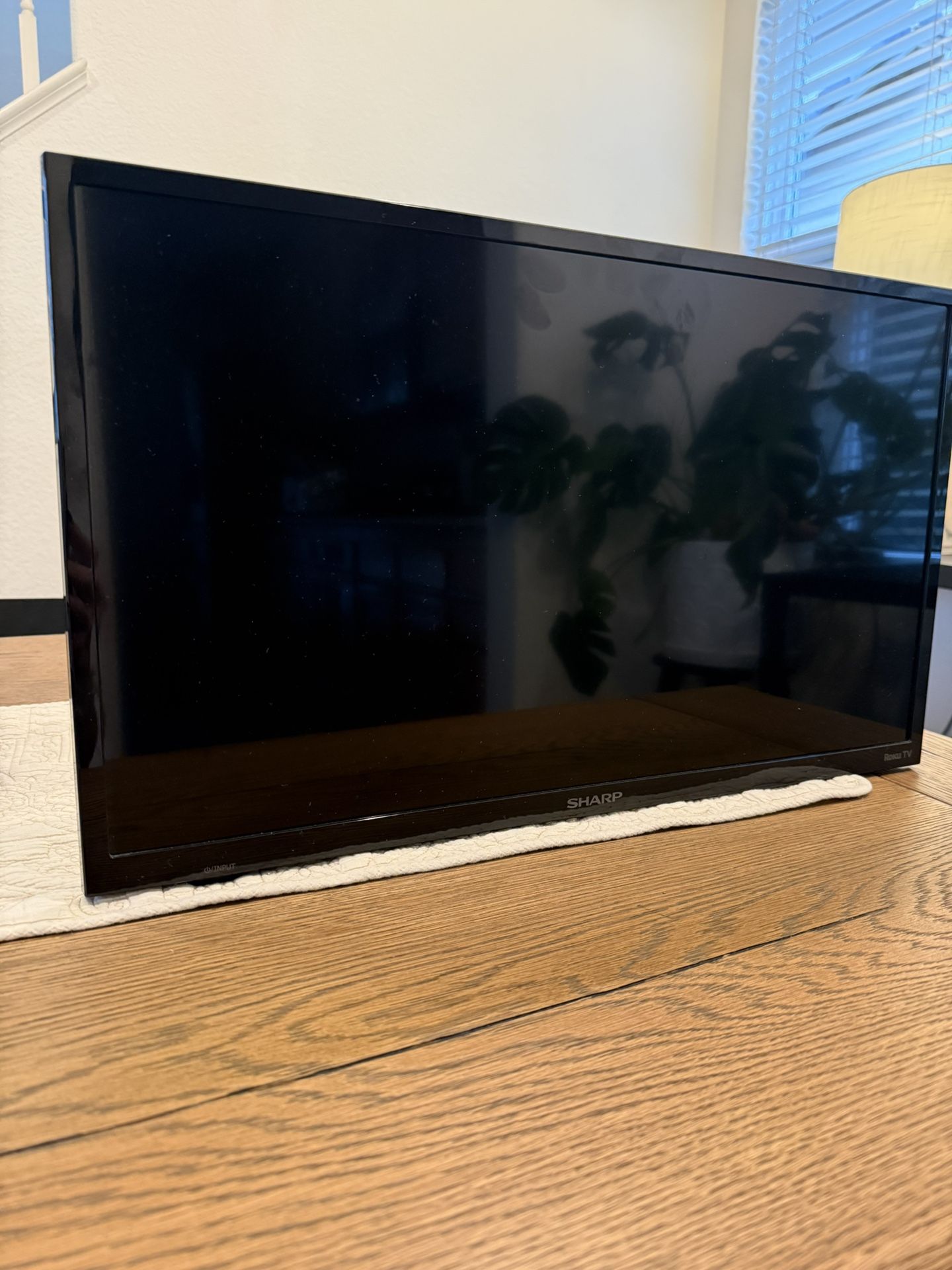 Sharp Flat Screen TV for Sale in San Marcos, CA - OfferUp