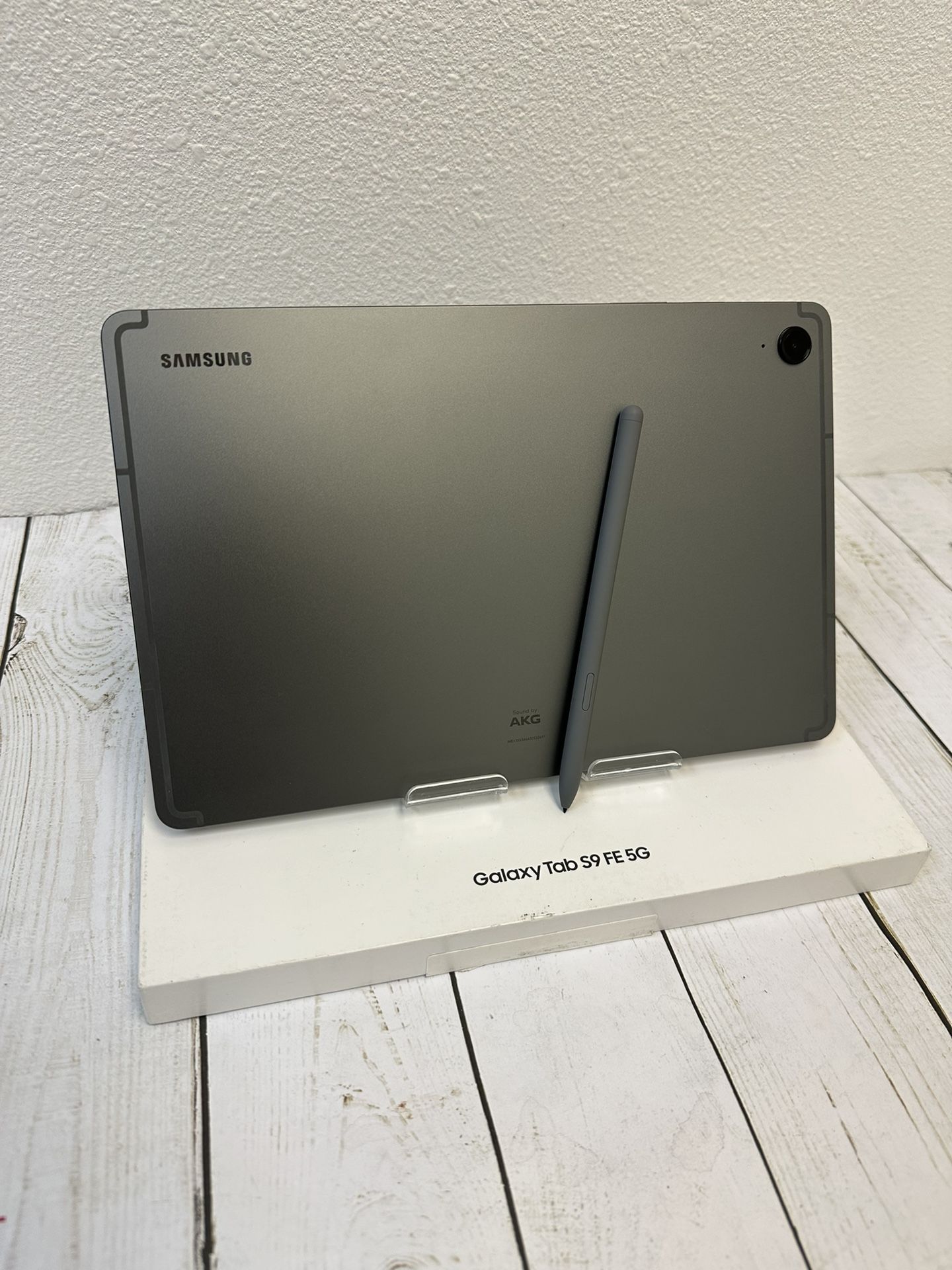 Galaxy Tab S9 FE (Unlocked) 128GB for Sale in South Gate, CA - OfferUp