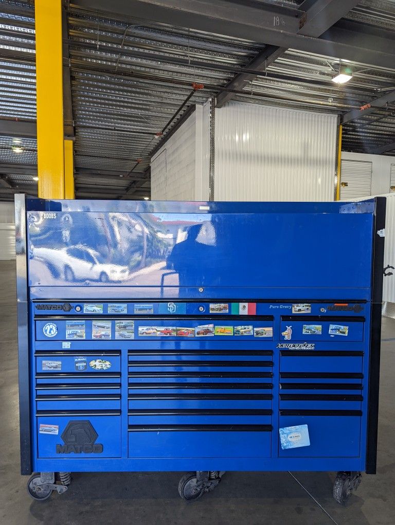 Matco Tool Box With Hutch for Sale in San Diego, CA - OfferUp