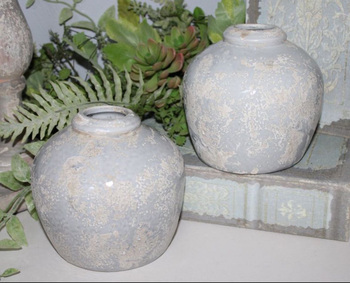 NEW Pair of Distressed Gray & White Old World Pottery Stone Vase Pots ...