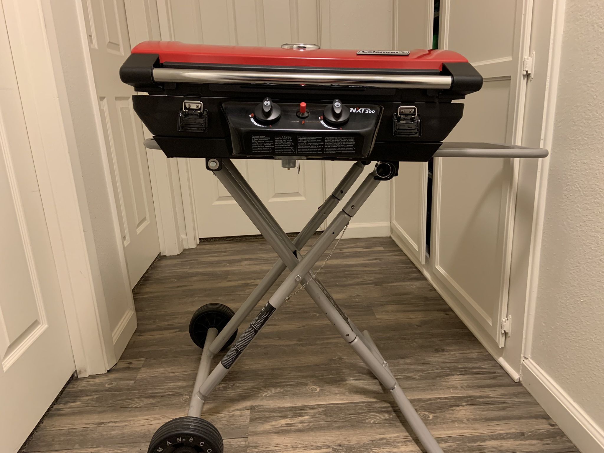 Coleman Bbq Grill for Sale in Ventura, CA - OfferUp