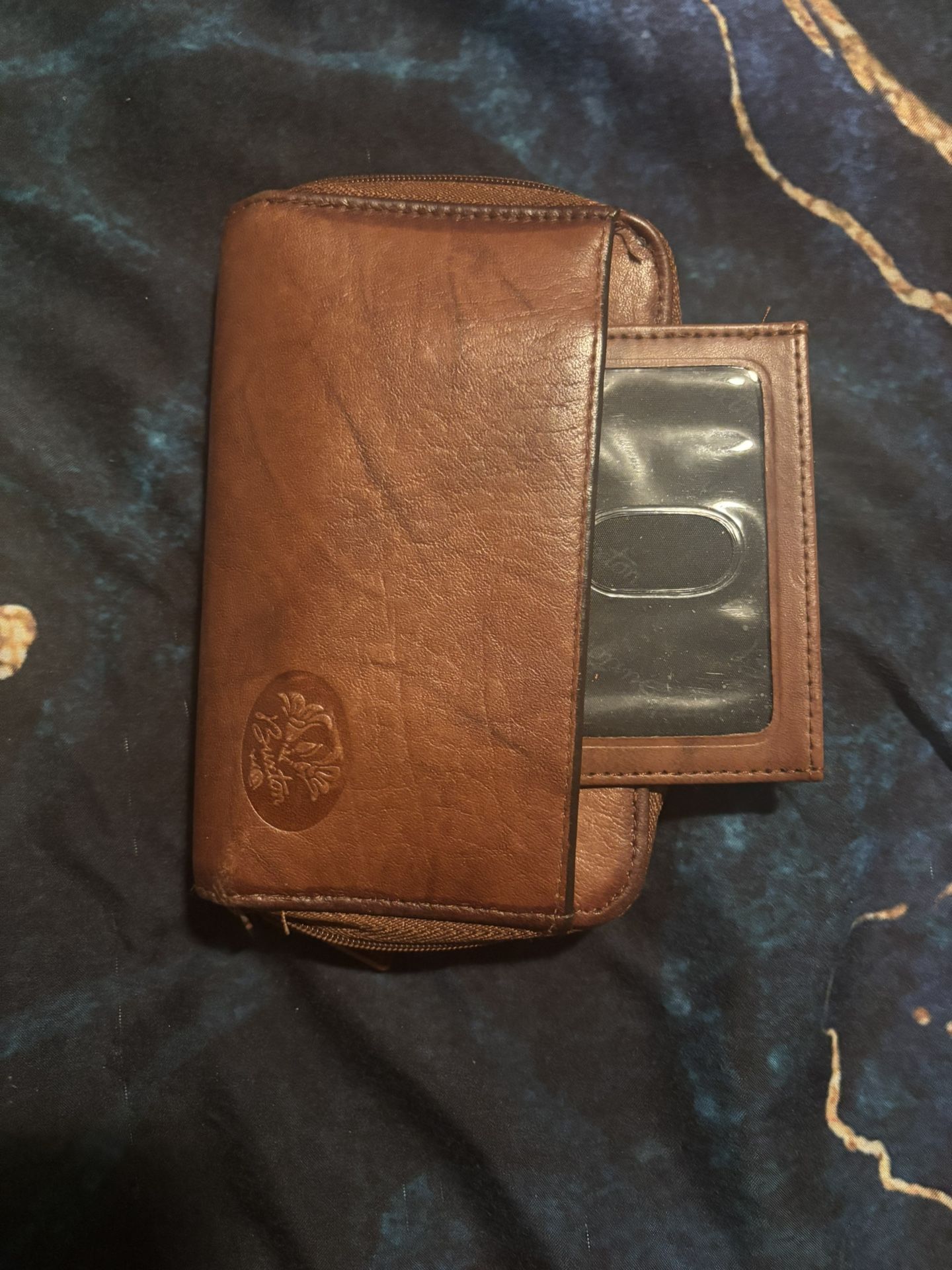 Button Leather Wallet for Sale in Myrtle Creek, OR - OfferUp