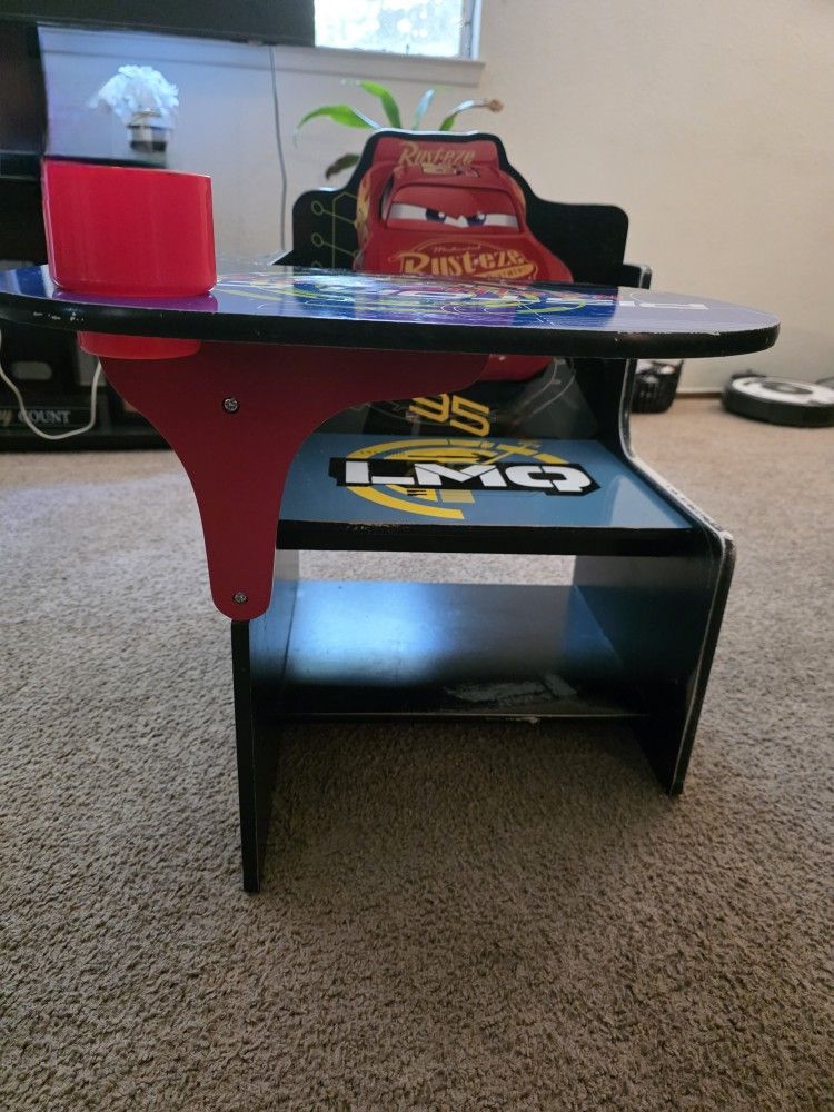 Disney Cars Table for Sale in Modesto, CA - OfferUp