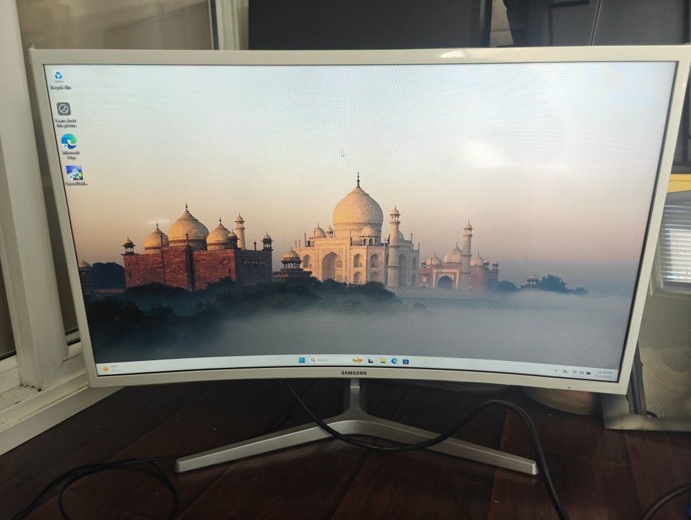 Samsung PC Monitor (32 Inch, 1080p, 60hz) for Sale in Westminster, CA ...