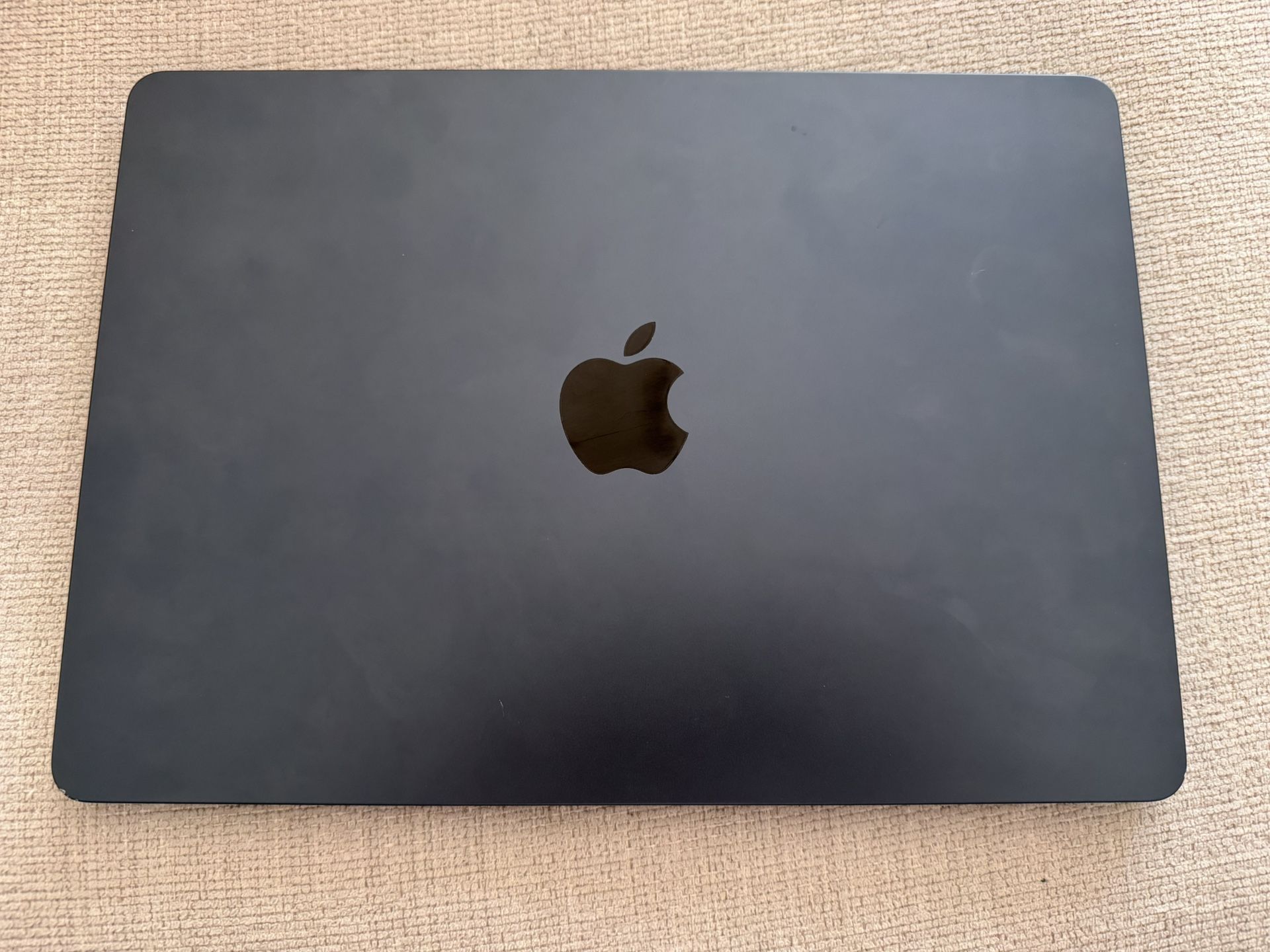 MacBook Air 13 Inch M3 8GB Ram 512GB SSD for Sale in Irvine, CA - OfferUp