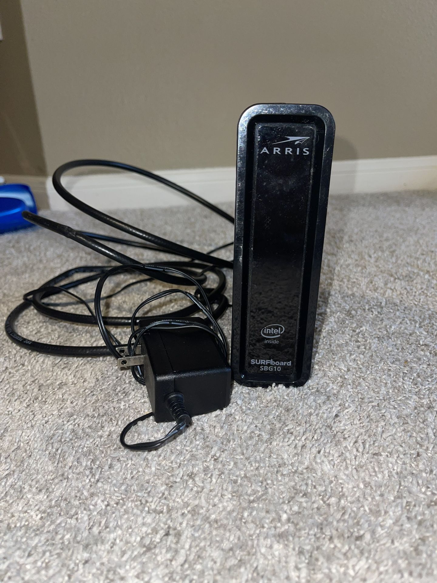 Arris Surfboard Router, Internet Modem for Sale in Houston, TX - OfferUp