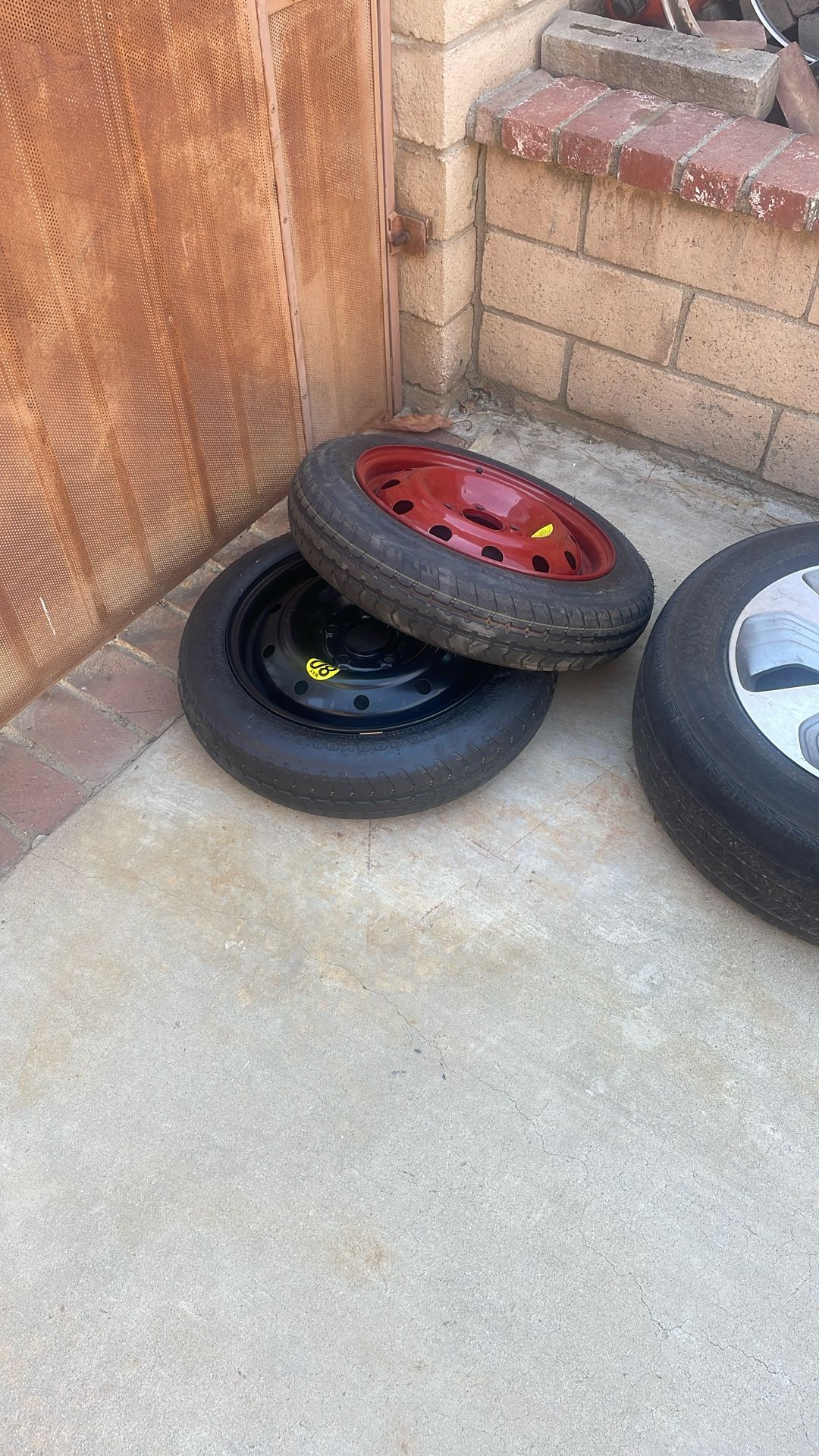 Razor Side By Side 5 X 114 X3 for Sale in Redlands, CA - OfferUp