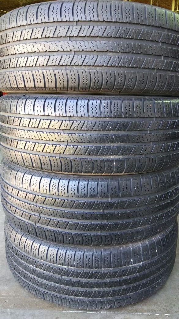 17 INCH TIRES P235/60R17 GOODYEAR VIVA 3 ALL SEASON for Sale in Rowlett, TX - OfferUp