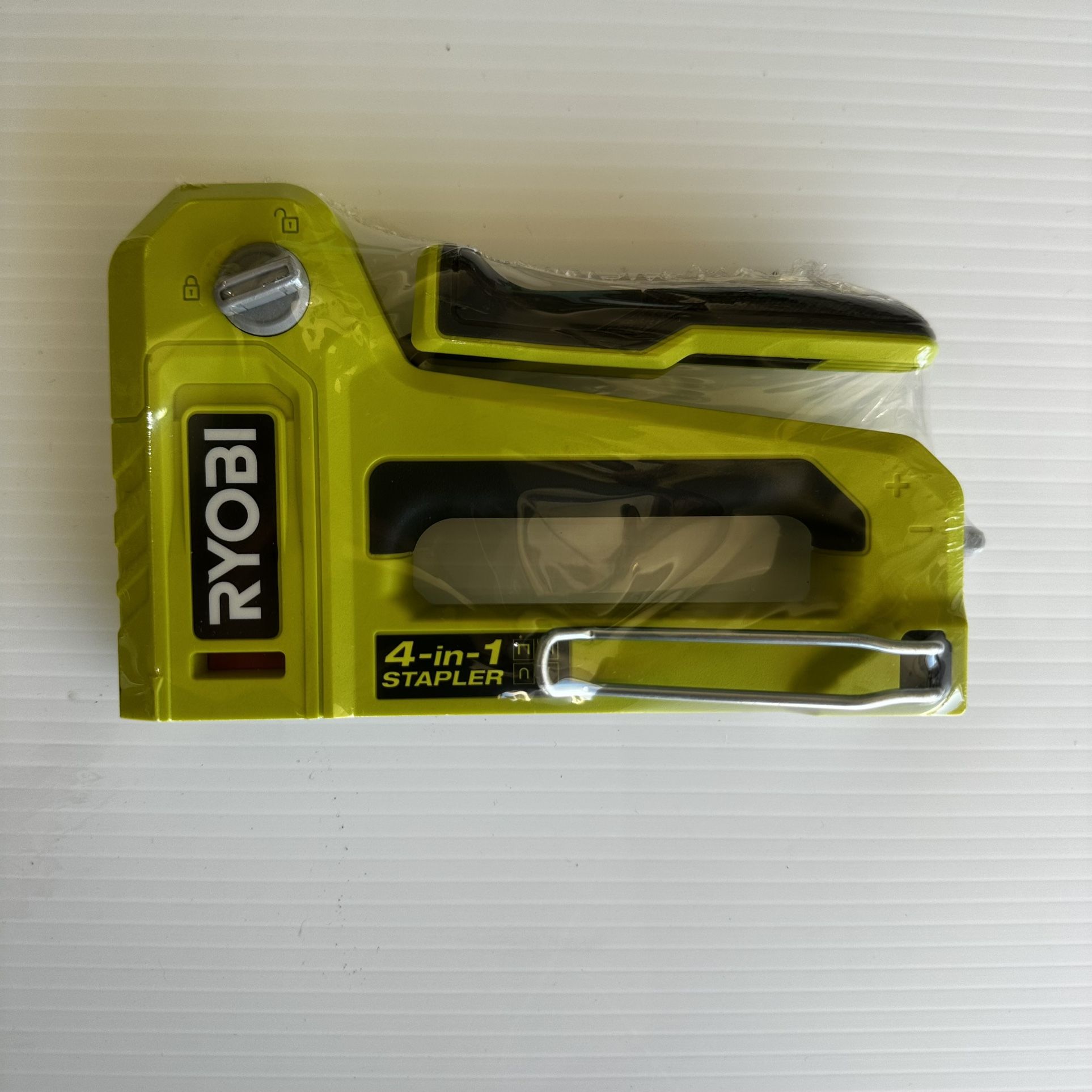 RYOBI Heavy Duty 4-in-1 Staple Gun for Sale in Anaheim, CA - OfferUp