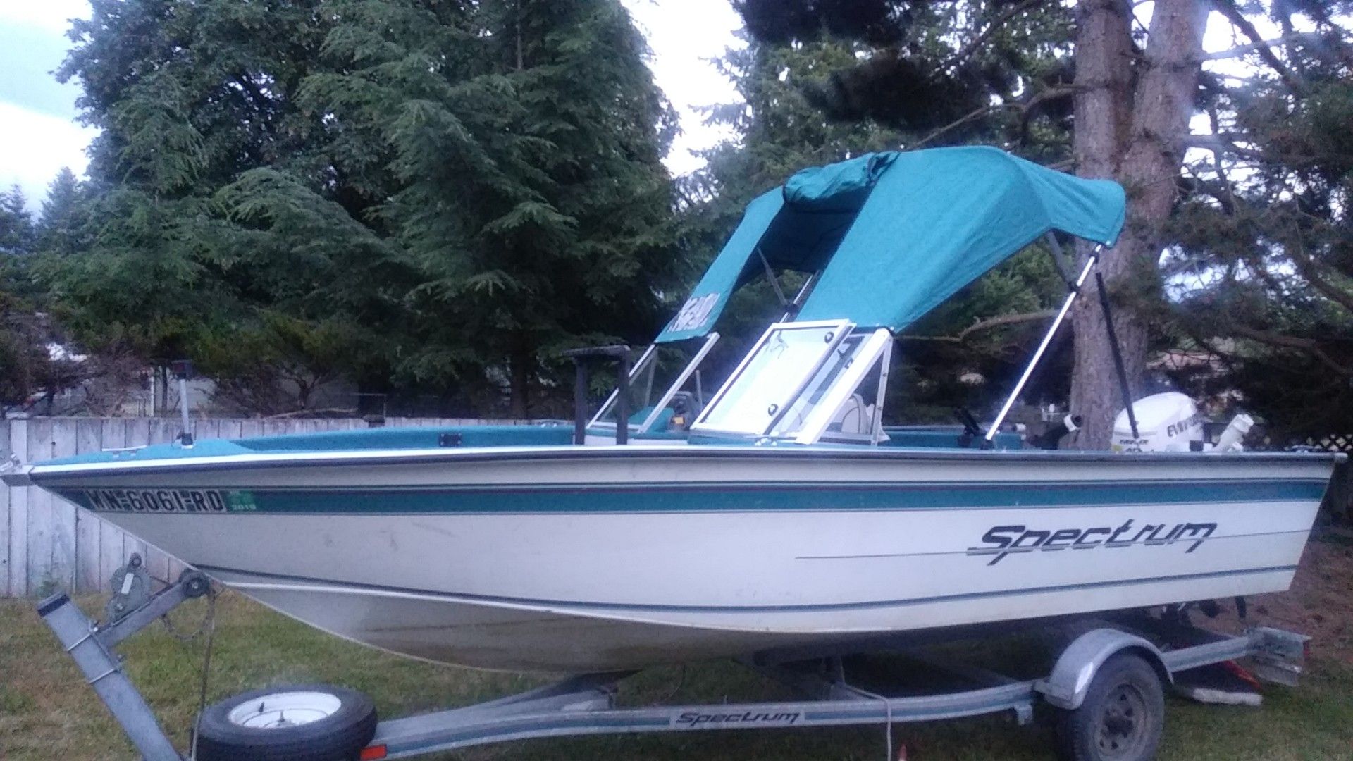 Spectrum. 16 ft. Sport & Evinrude E-TEC 40. for Sale in Bonney Lake, WA ...