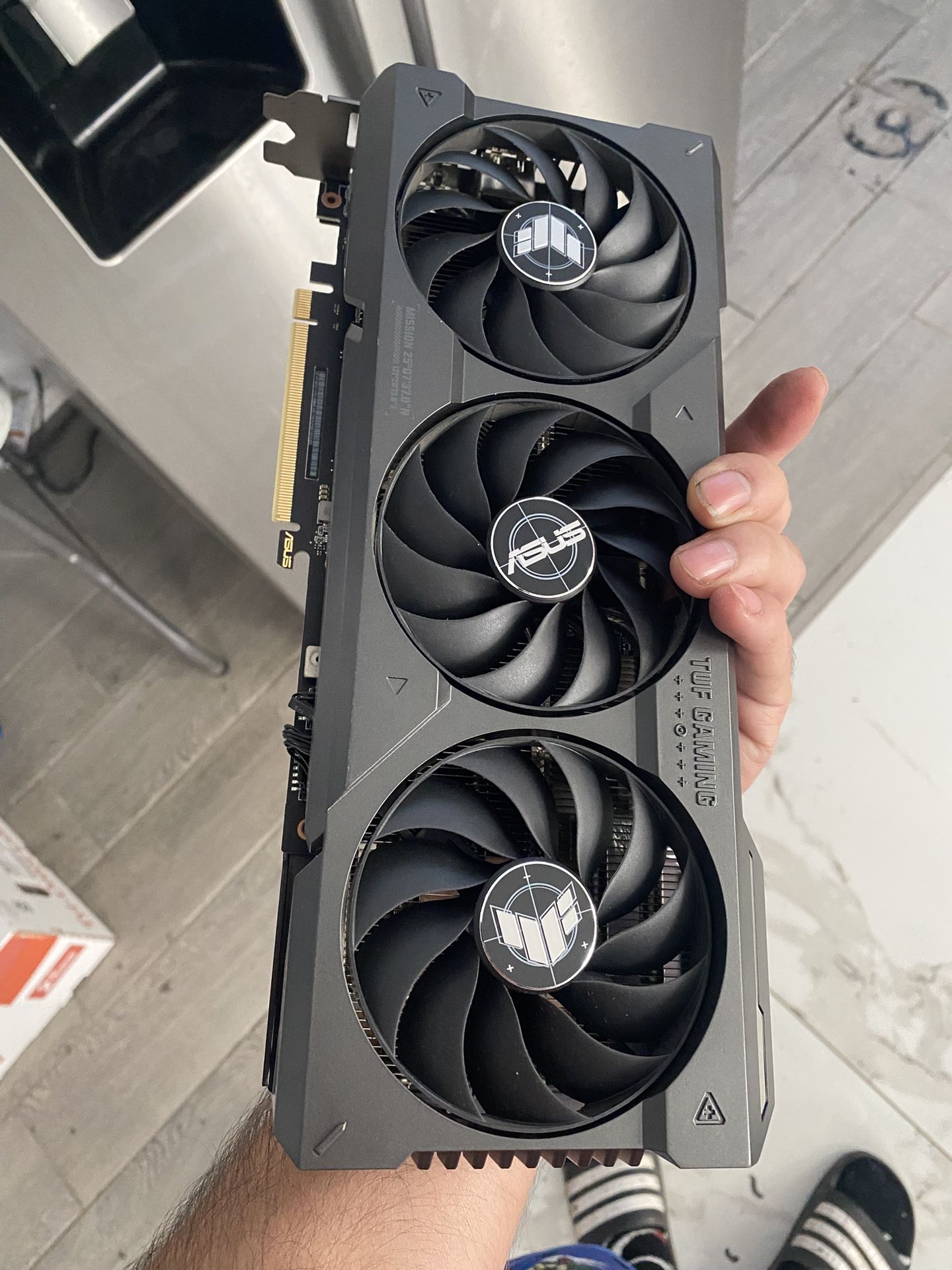 Asus Tuff 4070 TI (No Box)(open to offers)(read Des) for Sale in Moreno ...