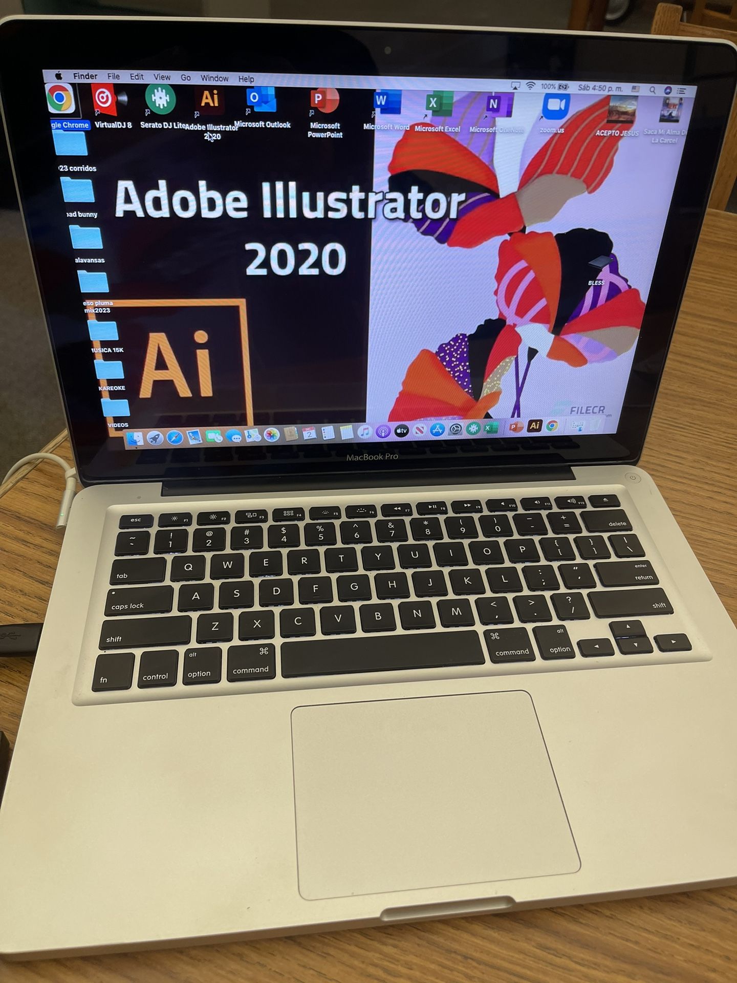Apple MacBook pro i5 500gb 8 ram con todo incluido illustrator 2020 ...