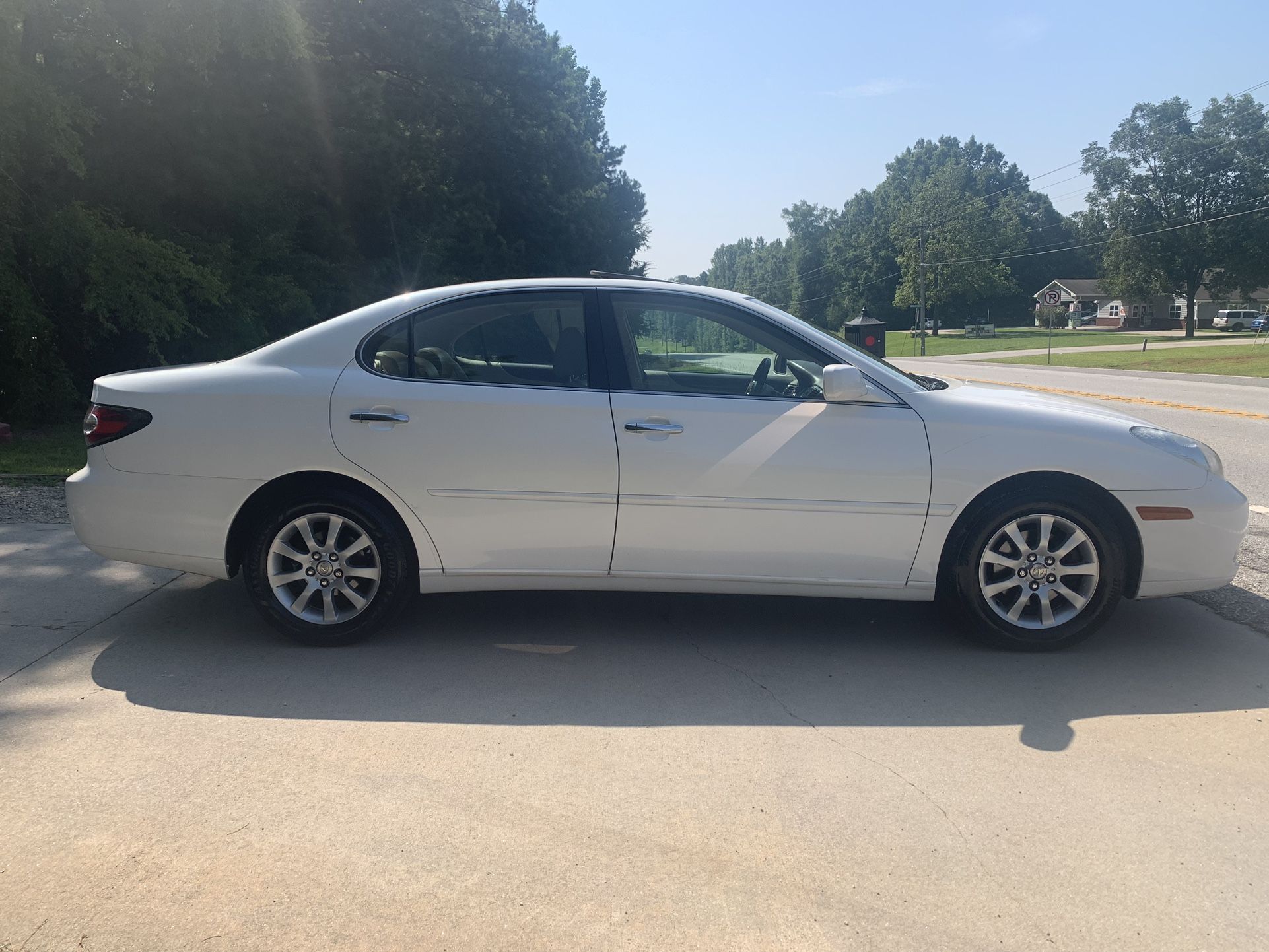 2004 Lexus ES 330 for Sale in Covington, GA - OfferUp