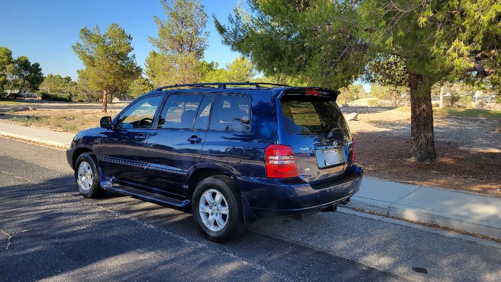 2003 Toyota Highlander for Sale in Hesperia, CA - OfferUp