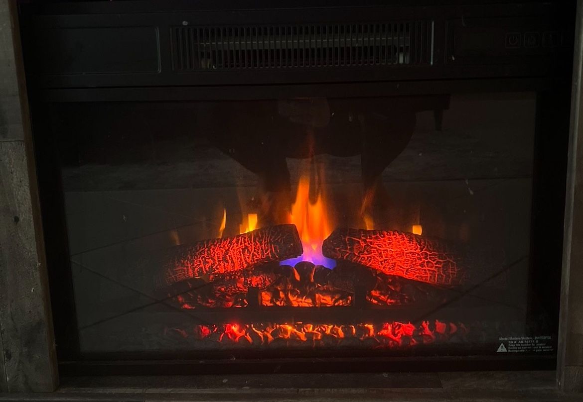 Electric Fireplace for Sale in Boca Raton, FL - OfferUp