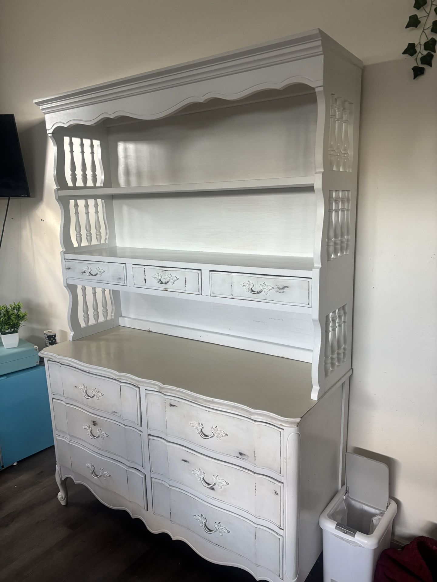 Two-Piece Vintage French Provincial Hutch & Dresser: Shabby Chic White ...