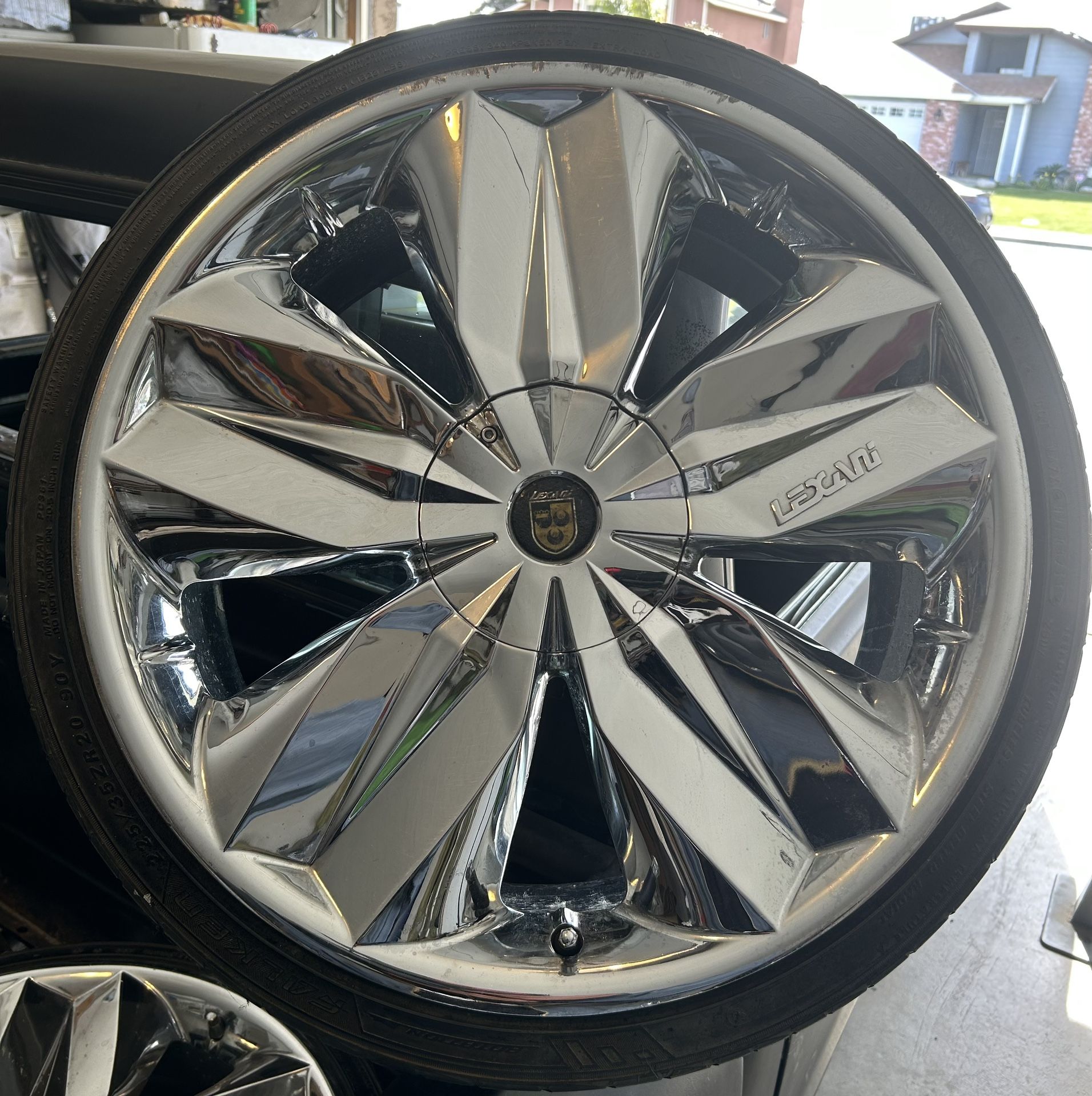 Lexani Rims for Sale in Bakersfield, CA - OfferUp