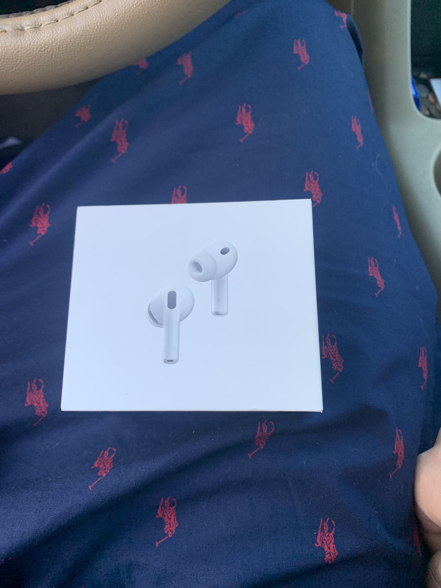 airpods pro gen 3 for Sale in Glendale, AZ - OfferUp