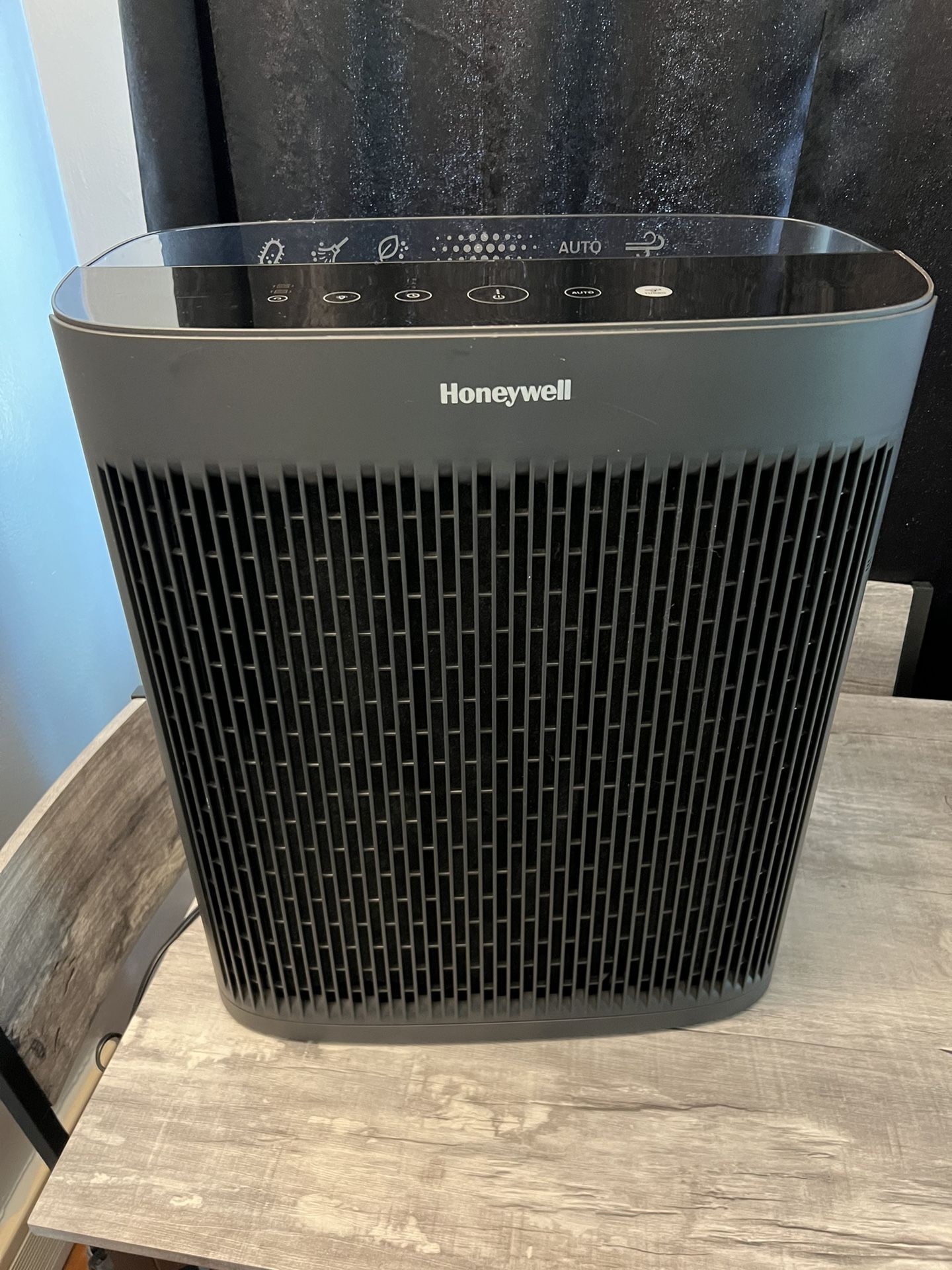 Honeywell - InSight HEPA Air Purifier, Extra-Large for Sale in Big ...