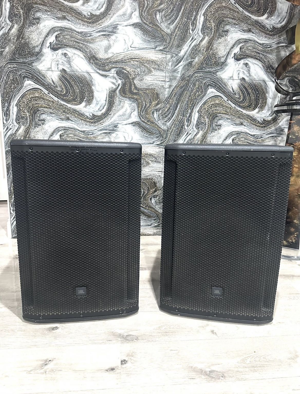 JBL SRX815P 2000W 15 inch Powered Speaker for Sale in Los Angeles, CA ...